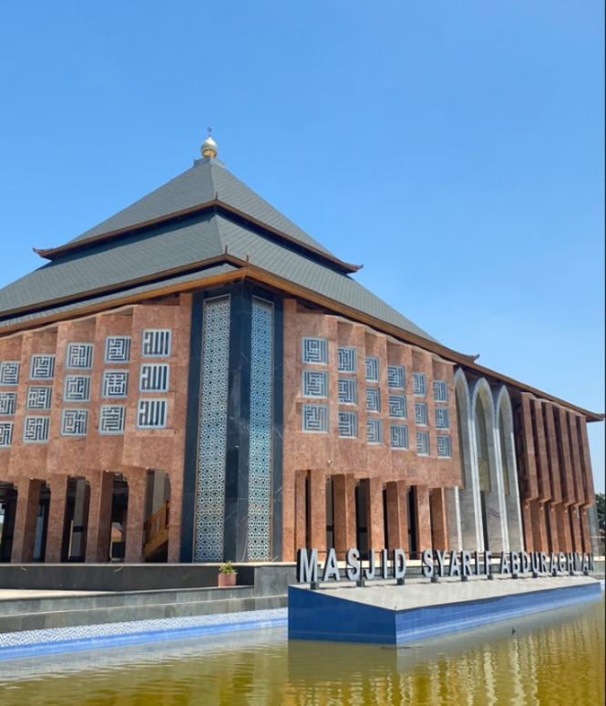 Masjid Syekh Syarif Abdurrahman Cirebon, dari Sejarah hingga Pesonanya