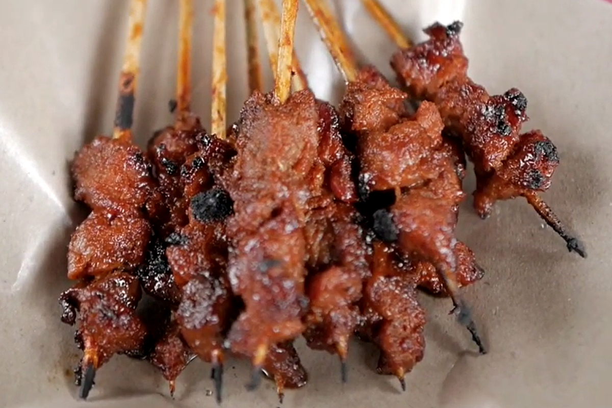 Sate Rembiga, Kuliner Legendaris Mataram dengan Cita Rasa Pedas Manis