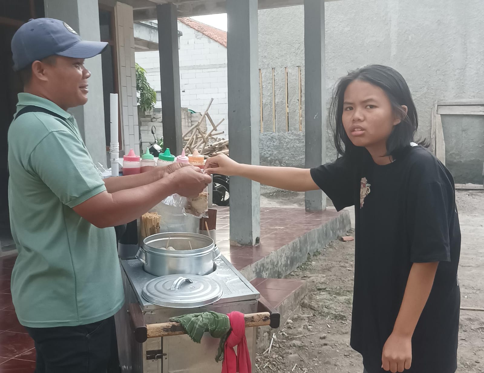 5 Jajanan Sunda Penjaga Warisan Pasundan: Roda, Rasa, dan Kenangan